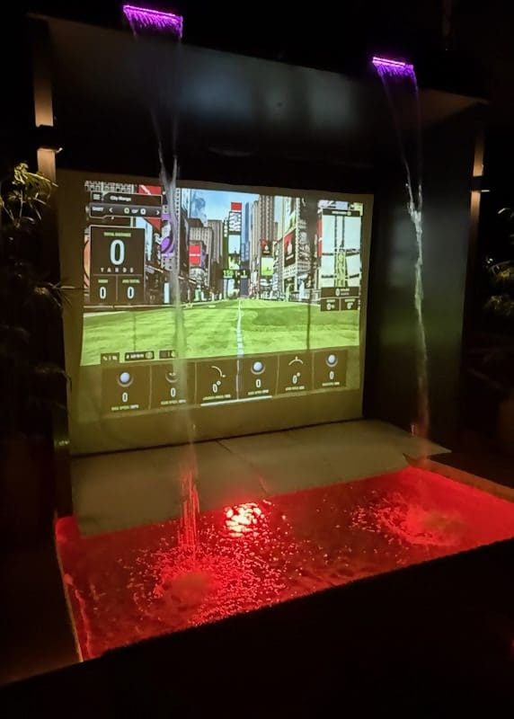Franchise | Expand with Golf Simulator Poolside